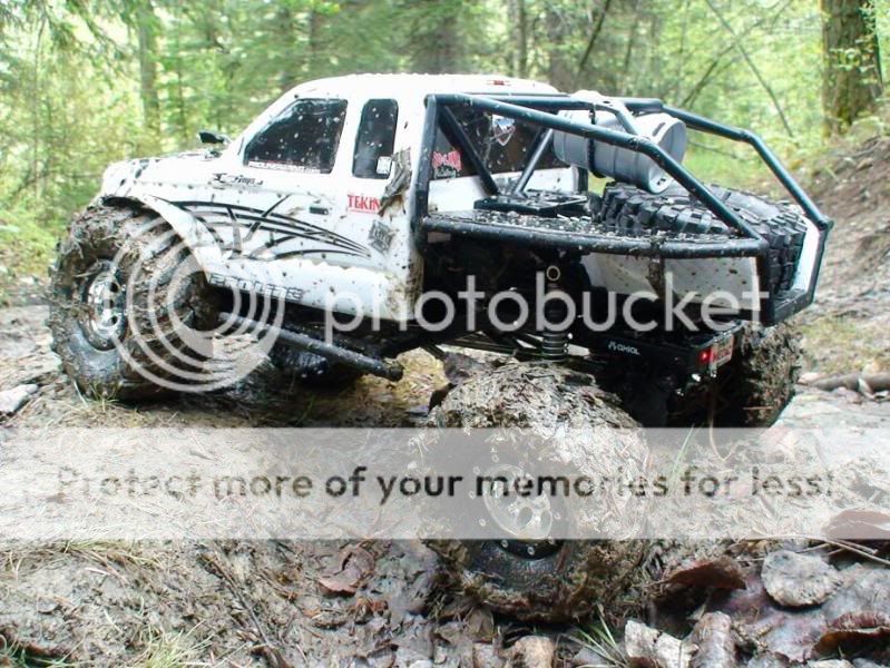 RC ADVENTURES - AXIAL Honcho 4X4 Scale Truck Video Thread! - R/C Tech ...